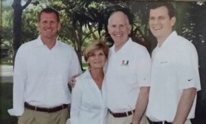 Jim Larranaga Wife Liz Larranaga (bio, Wiki)