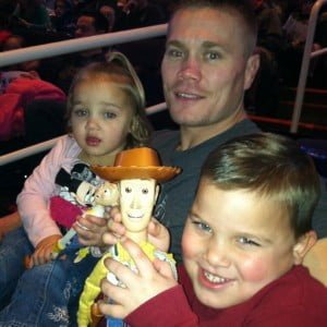 Lisa Riggs: MMA Fighter Joe Riggs' Wife (Bio, Wiki)