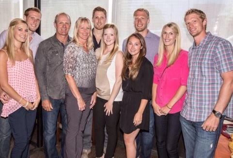 Lindsay Ruggles: NHL player Marc Staal's Wife (bio, wiki, photos)