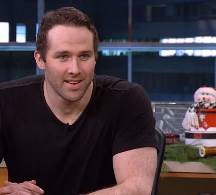 Who is Dustin Penner's New girlfriend?