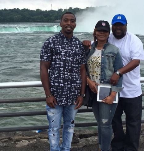Trina Taylor NFL Tyrod Taylor's Mother - Fabwags.com