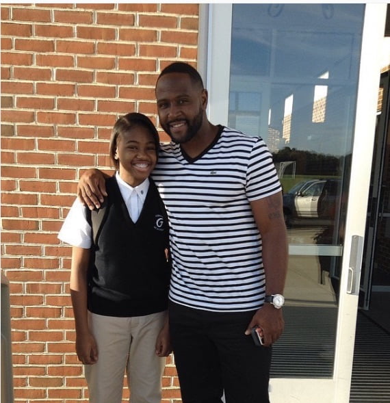 Tonia Carpenter NFL Keion Carpenter's Wife (Bio, Wiki)