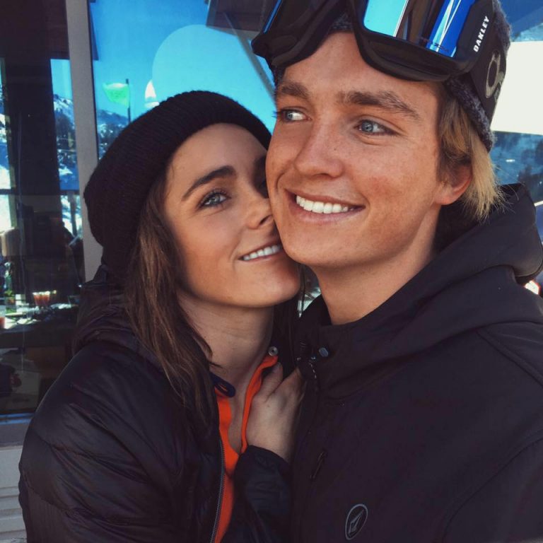 Ivy Miller Snowboarder Scotty James's Girlfriend - Fabwags.com