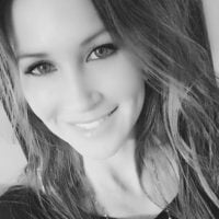 Mandy (Ritter) Moon Warren Moon's Wife (Bio, Wiki)