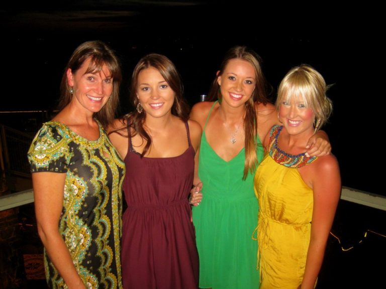 Chloe Vickers Vikings Andrew Sendejo's Girlfriend