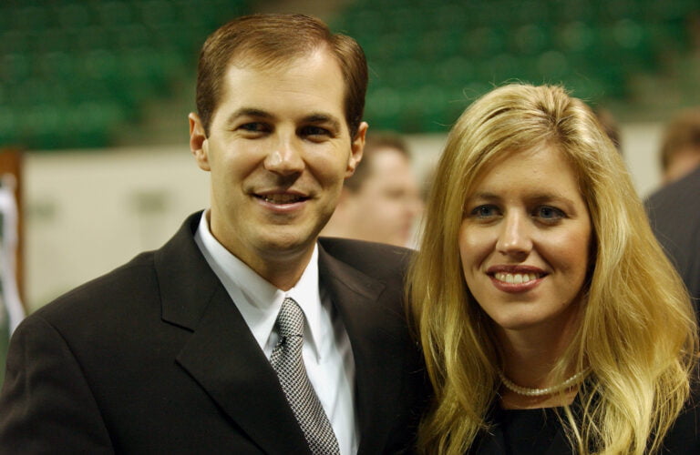 Kelly Drew Baylor Scott Drew's Wife (Bio, Wiki)