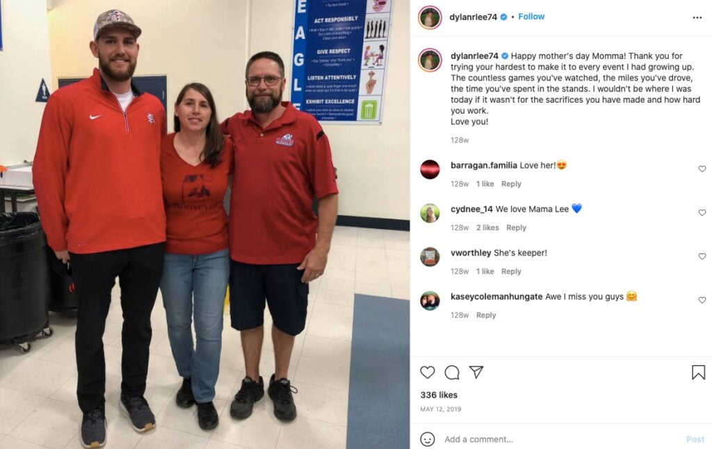 Dylan Lee Girlfriend Courtney White