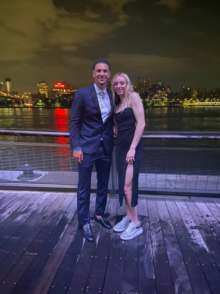 Paige Bueckers Parents Bob Bueckers And Amy Dettbarn