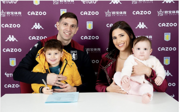 Emiliano Martinez Wife Mandinha Martinez (Bio, Wiki, Photos)