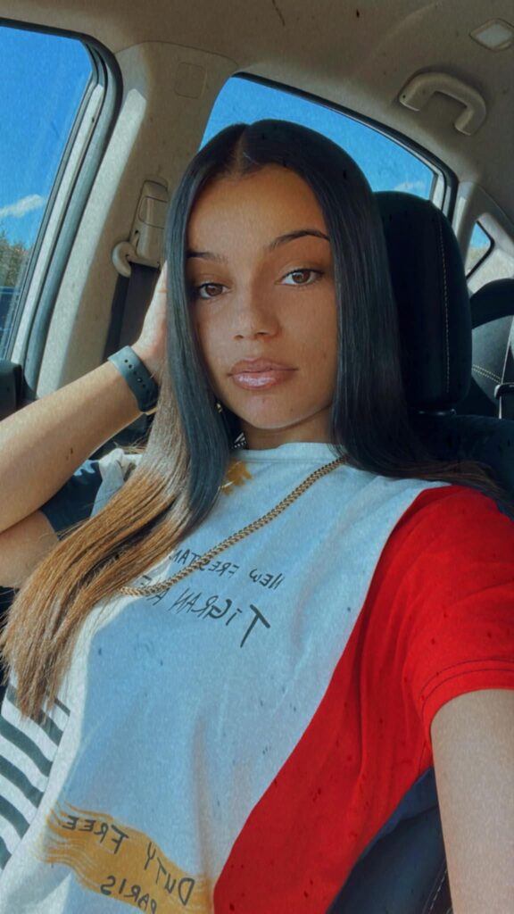 Gabe Davis Mother Alana Davis (Bio, Wiki, Phoitos)