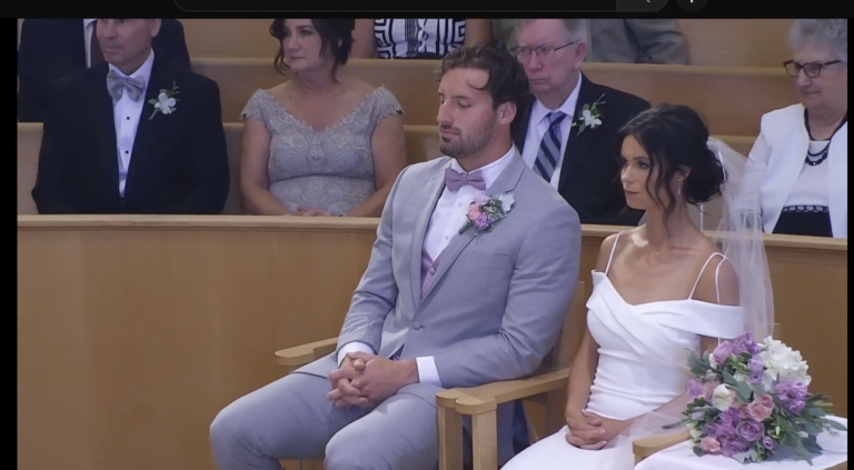 Meet Noah Gray Wife Mary Elise Gray (Bio, Photos)