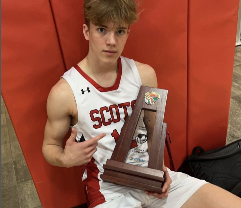 Coach Dusty May Wife Anna May (Bio, Wiki, Photos)