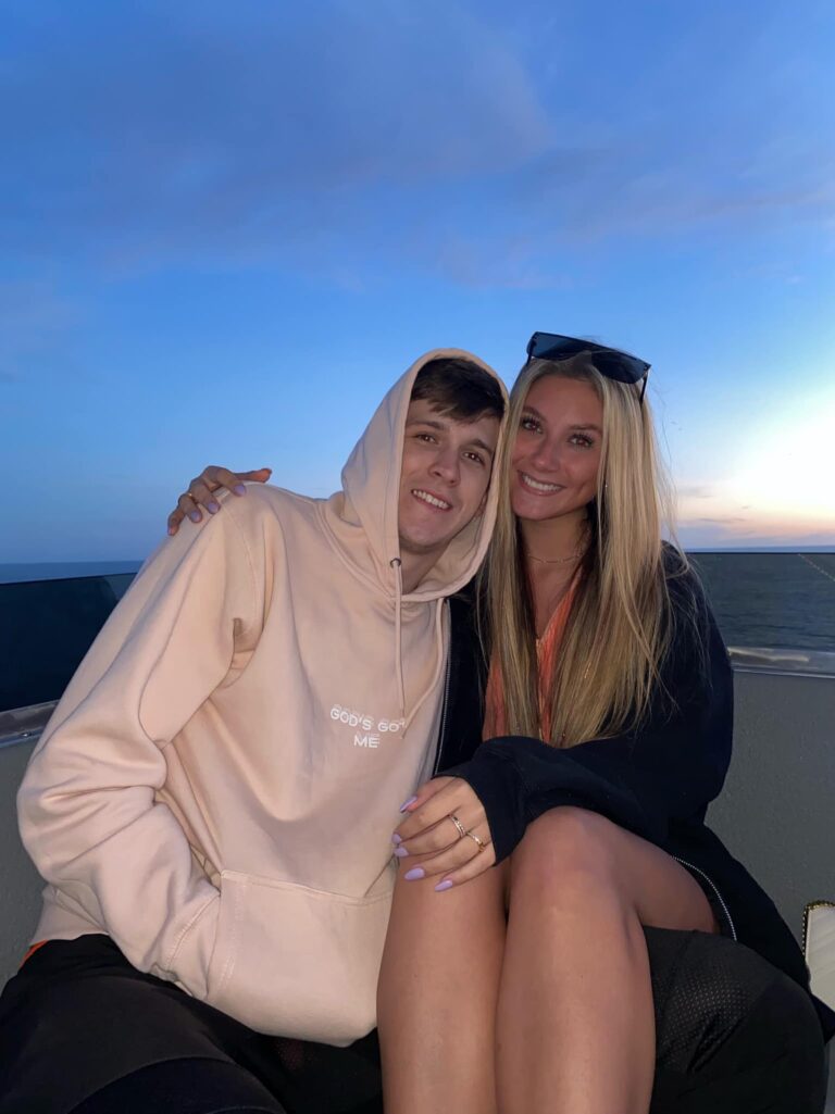 Meet Austin Reaves Girlfriend Jenna Barber (Bio, Photos)