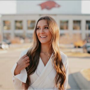 Meet Austin Reaves Girlfriend Jenna Barber (Bio, Photos)